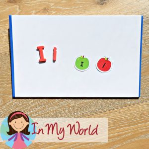 Editable Sight Word Centers: Sight Word Apples - In My World
